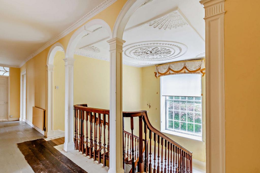 Moditonham, Cornwall 8 bed detached house - £1,500,000