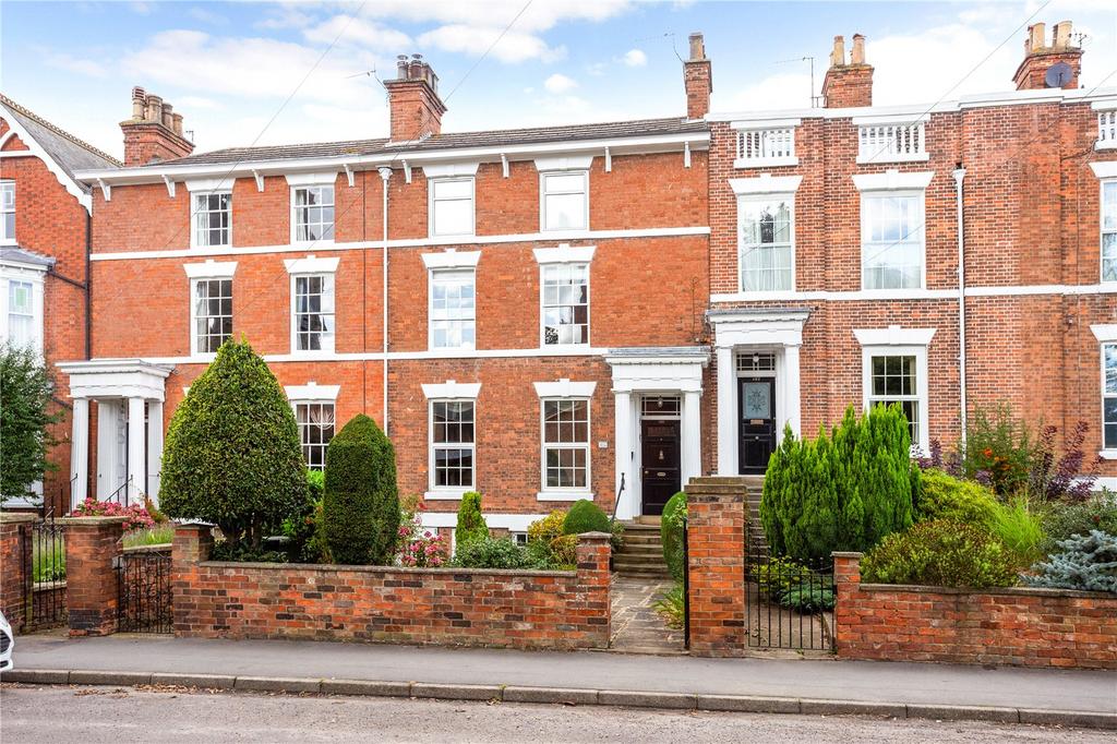 Eastgate, Louth, Lincolnshire, LN11 5 bed terraced house - £525,000