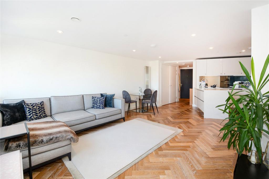 Eagle Point, City Road, London 2 bed flat - £3,500 pcm (£808 pw)