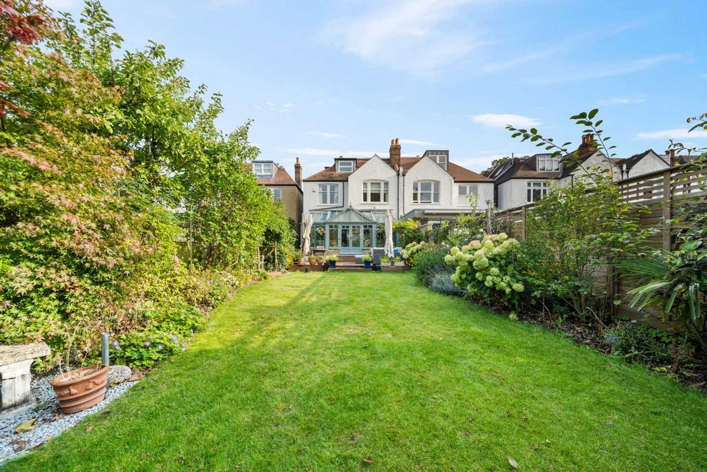 Court Lane Gardens, Dulwich Village, SE21 5 bed semi-detached house for ...