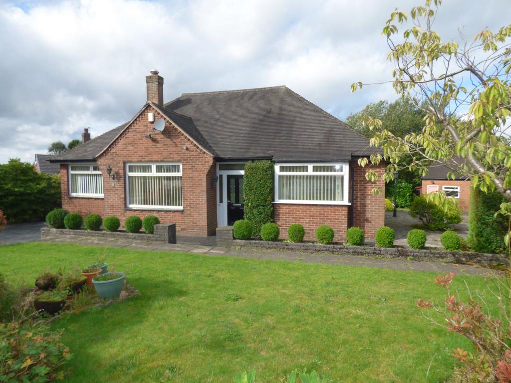 Lane Drive, Grotton, Saddleworth, OL4 4 bed house - £500,000