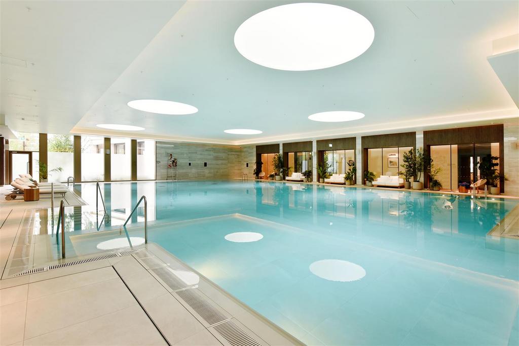 One Thames City, London 3 bed apartment - £5,500 pcm (£1,269 pw)