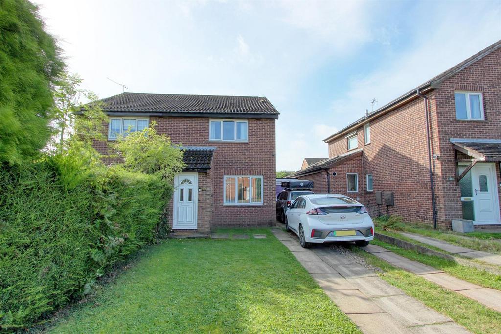 Brushfield Road, Chesterfield S40 2 bed semi-detached house for sale ...