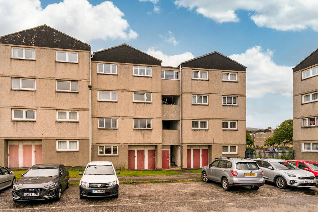 115/4 Stenhouse Drive, Stenhouse, Edinburgh, EH11 3NW 2 bed flat for ...
