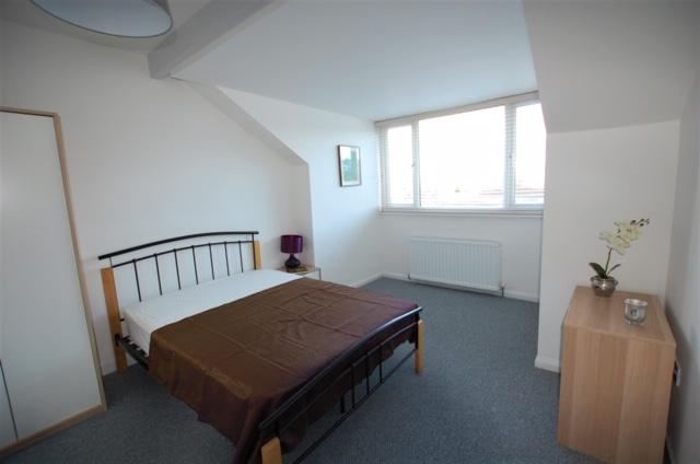 Elliot Street, Shipley 1 bed terraced house - £500 pcm (£115 pw)