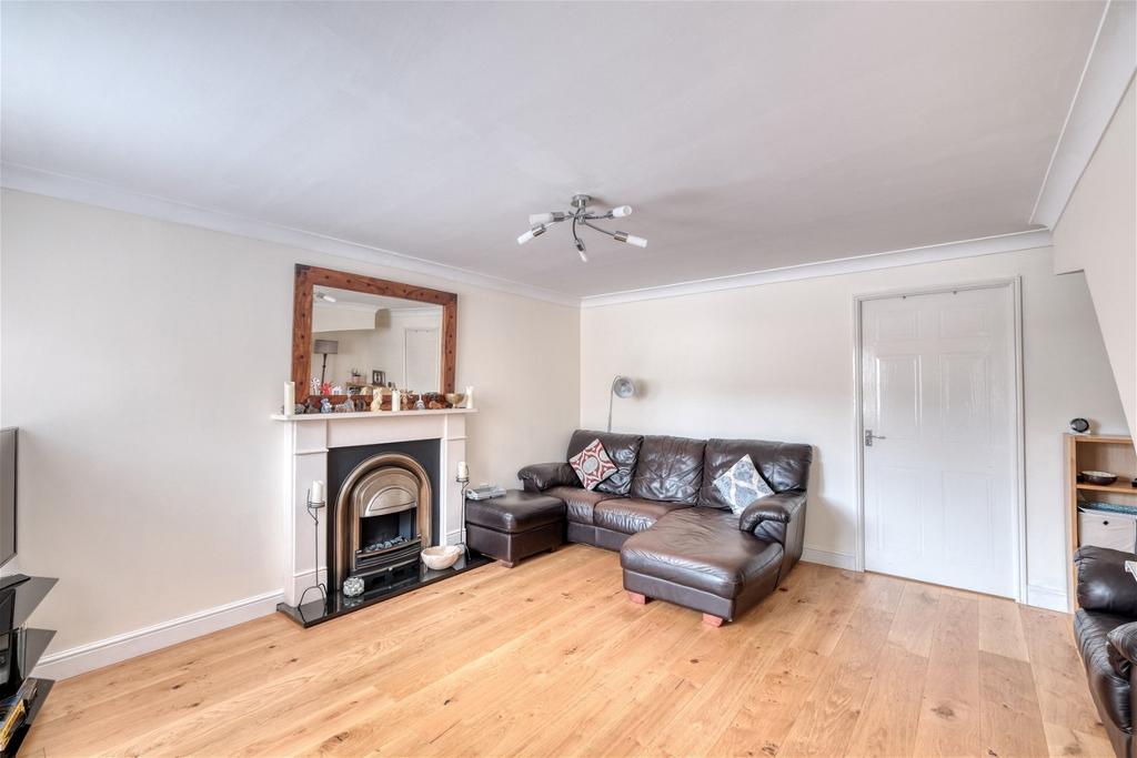 Westwood Drive Rednal Birmingham B45 9wf 3 Bed End Of Terrace House