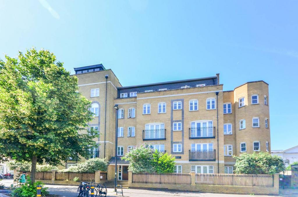 Stockwell Green, SW9, Stockwell... 2 bed flat - £2,000 pcm (£462 pw)
