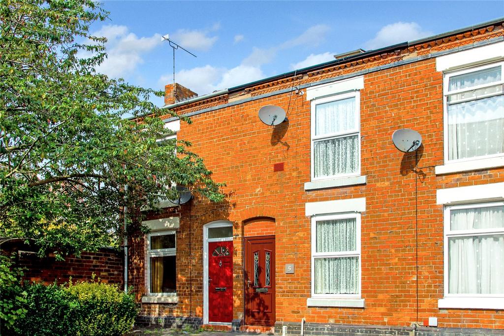 Roebuck Street, Crewe, Cheshire, CW1 2 bed terraced house - £120,000