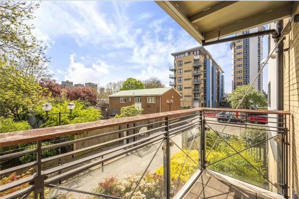 Ocean Wharf, 60 Westferry Road, London Studio to rent - £1,600 pcm (£ ...