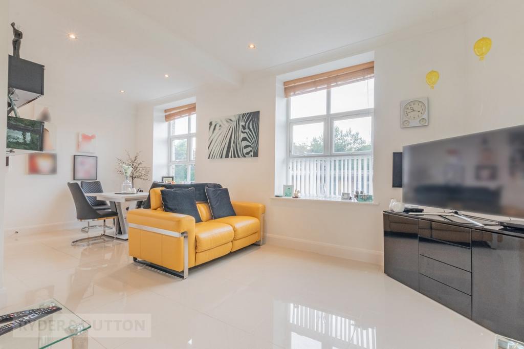 Slackcote Hall, Slackcote Lane... 2 bed apartment - £220,000