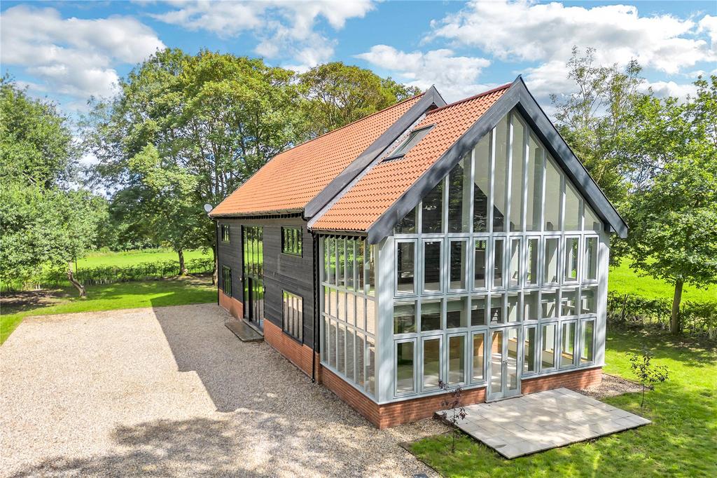 Great Hockham, Norfolk 4 bed barn conversion for sale - £649,950