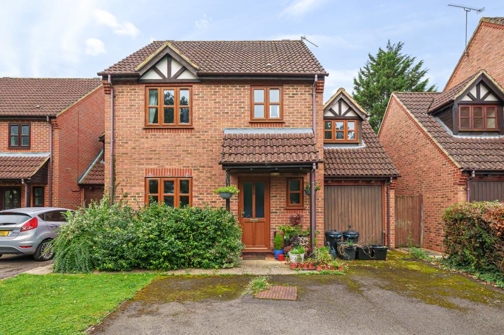 Wokingham, Berkshire, RG41 4 bed detached house - £600,000