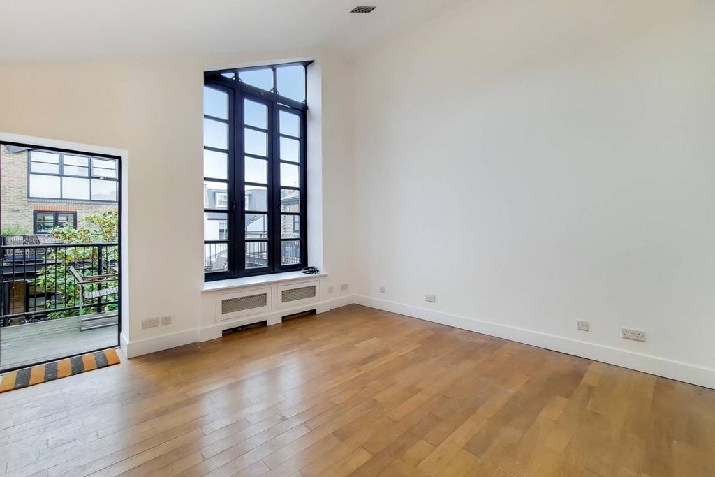 .Balham Grove, Balham, London, SW12 2 bed terraced house - £2,817 pcm ...