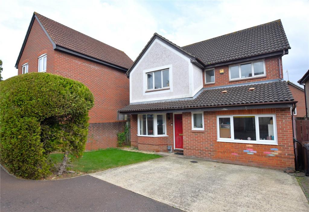 Peppercorn Close, Colchester, Essex, CO4 4 bed detached house - £450,000