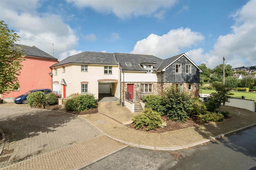 Riverside Mills, Launceston 3 bed terraced house for sale - £190,000