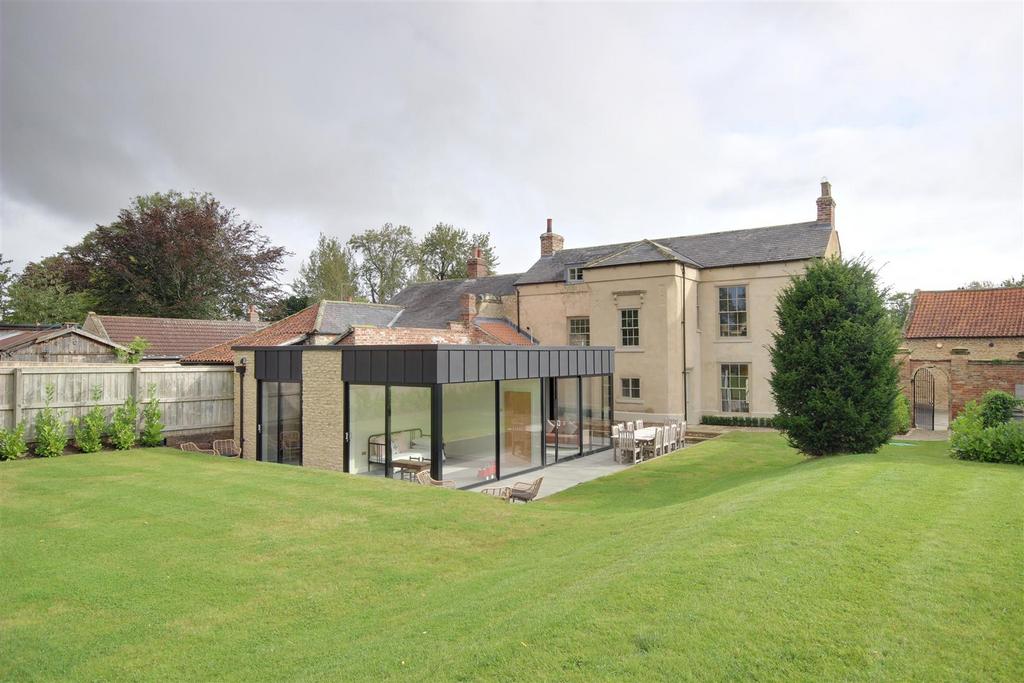 Main Street, Hotham 4 bed detached house - £625,000