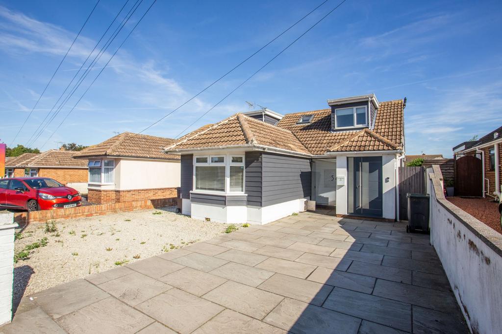 Bromstone Road, Broadstairs, CT10 5 bed semi-detached house - £450,000