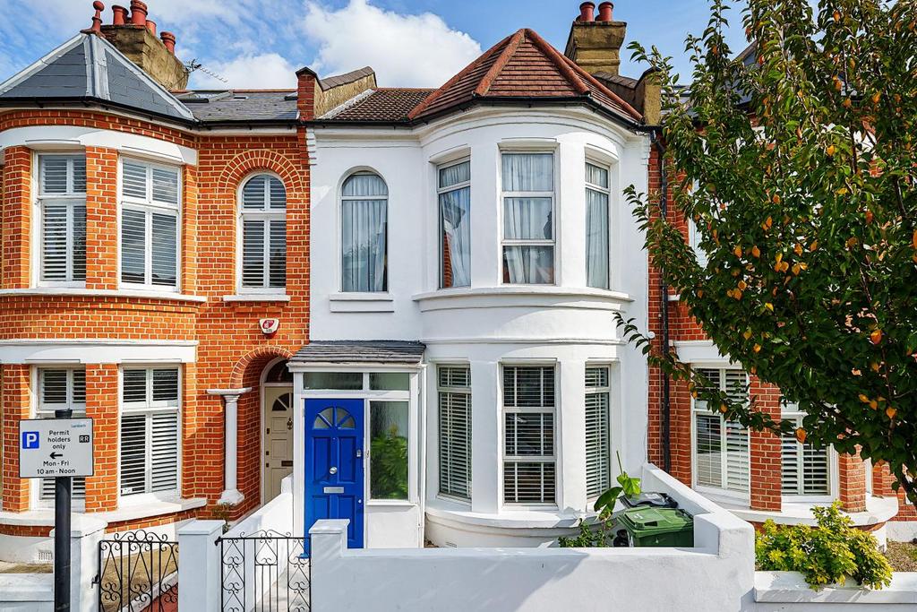 Haverhill Road, Balham 3 bed terraced house - £1,150,000