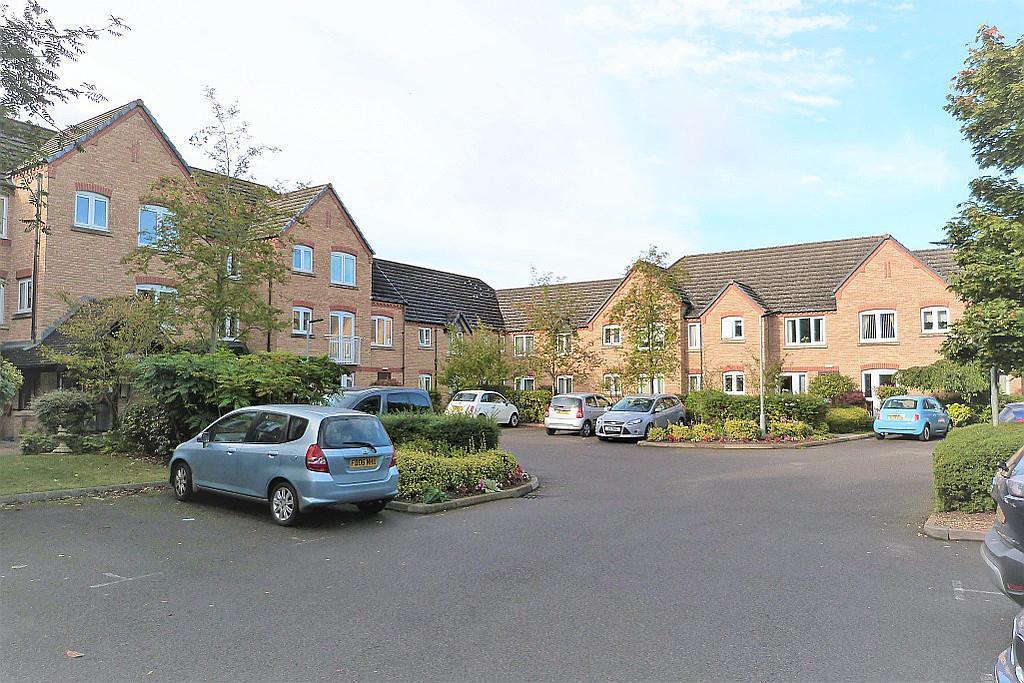 Forge Court, Syston 2 bed flat - £155,000