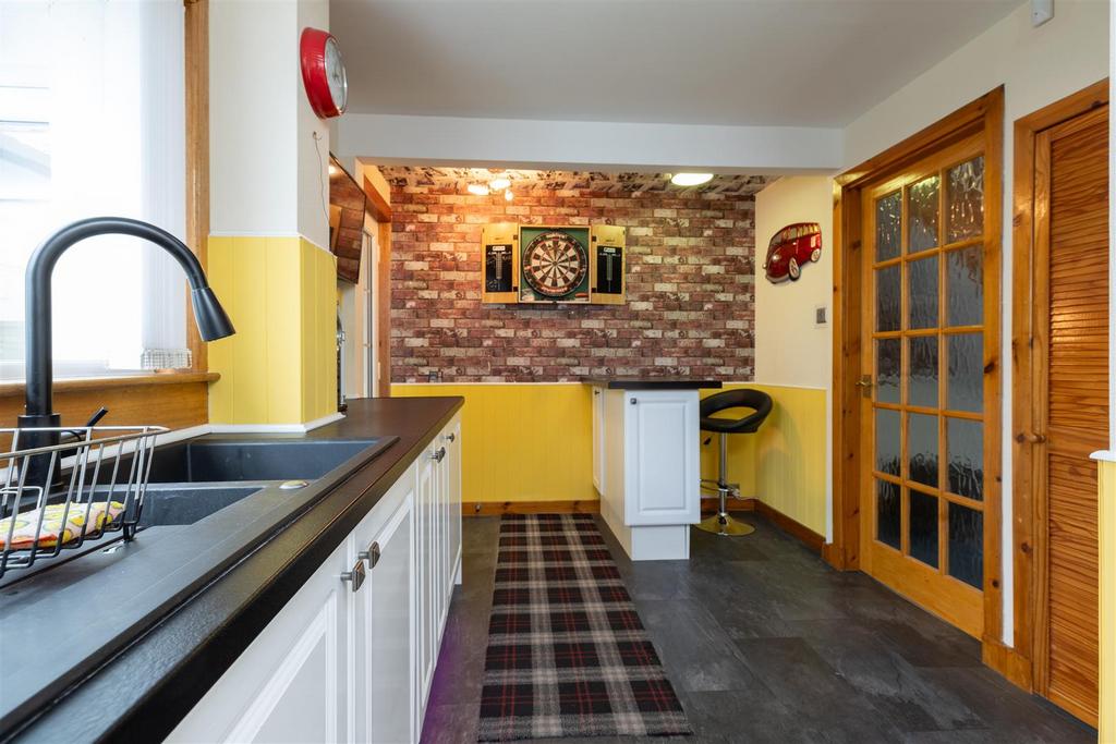 Colonsay Street, Perth 3 bed house for sale - £144,950
