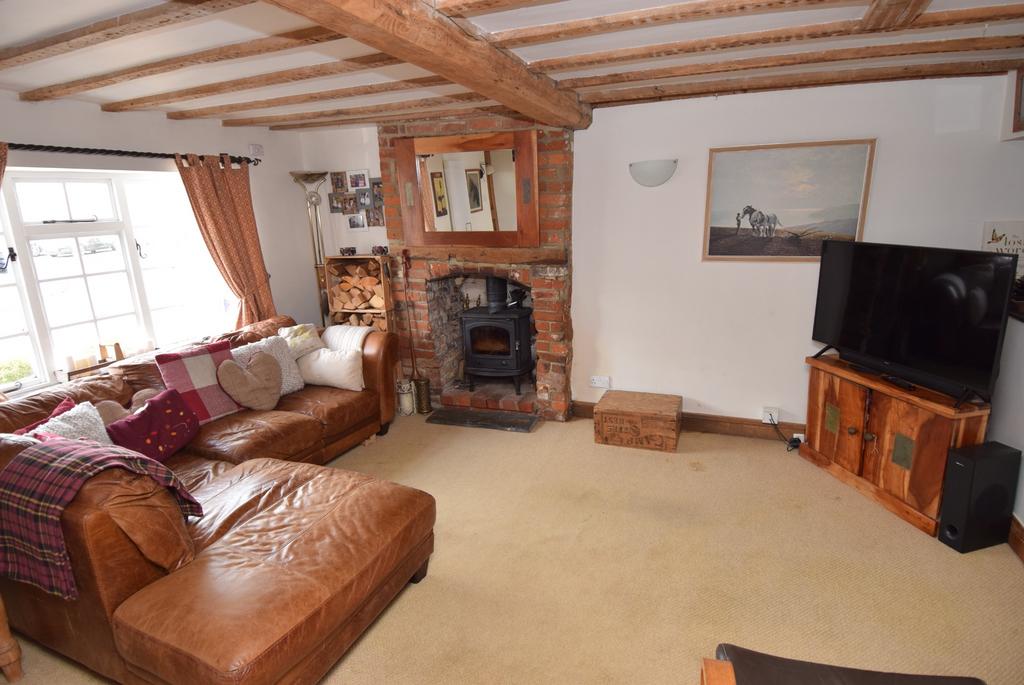 High Street, Netheravon, SP4 9PJ 3 bed end of terrace house for sale ...