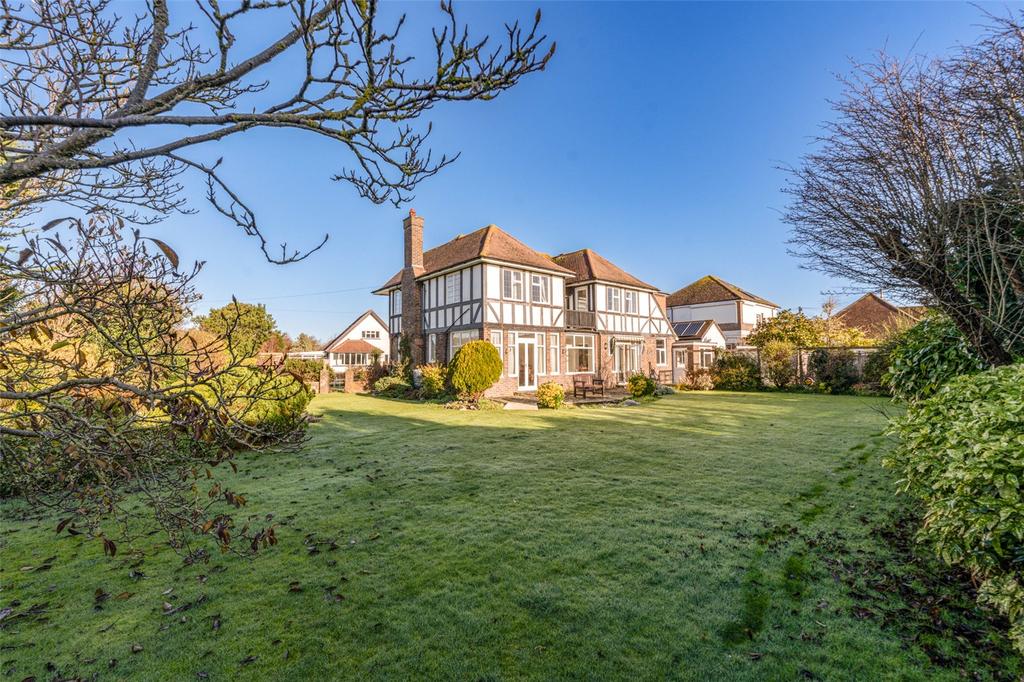 Oval Waye, Ferring, Worthing, West... 4 bed detached house - £1,250,000