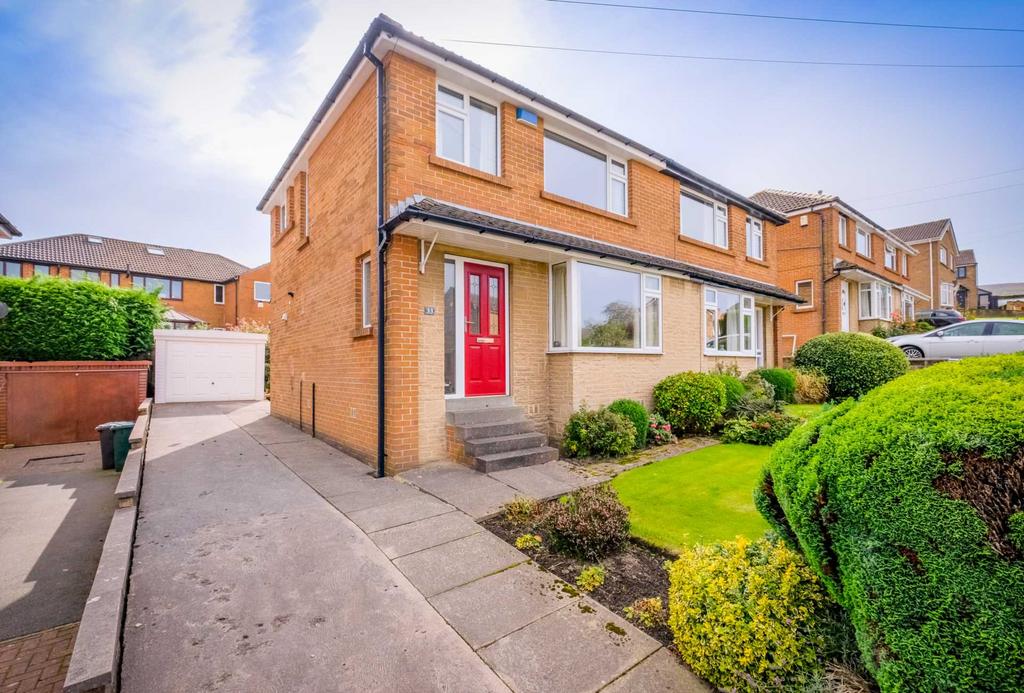 Whingrove Avenue Holmfirth Hd9 3 Bed Semi Detached House For Sale £
