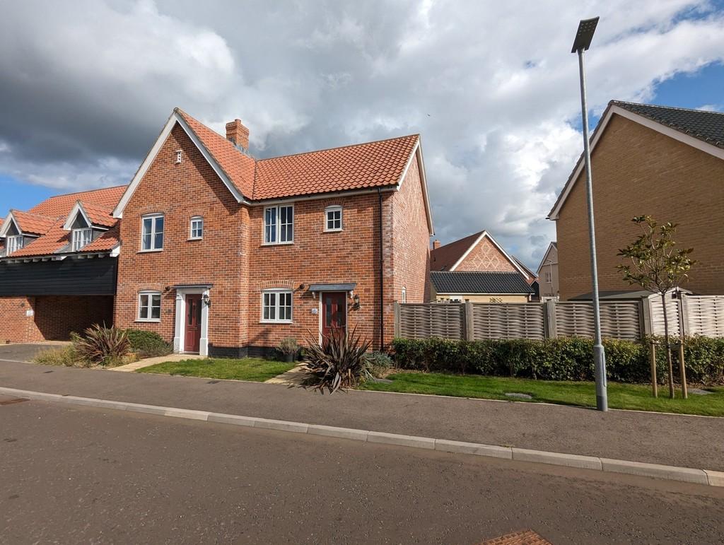 Perrett Way, Leiston 2 bed semi-detached house - £220,000