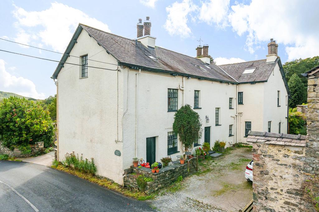 Woodcroft House, Haverthwaite, Nr Ulverston, LA12 8AE 4 bed semi ...