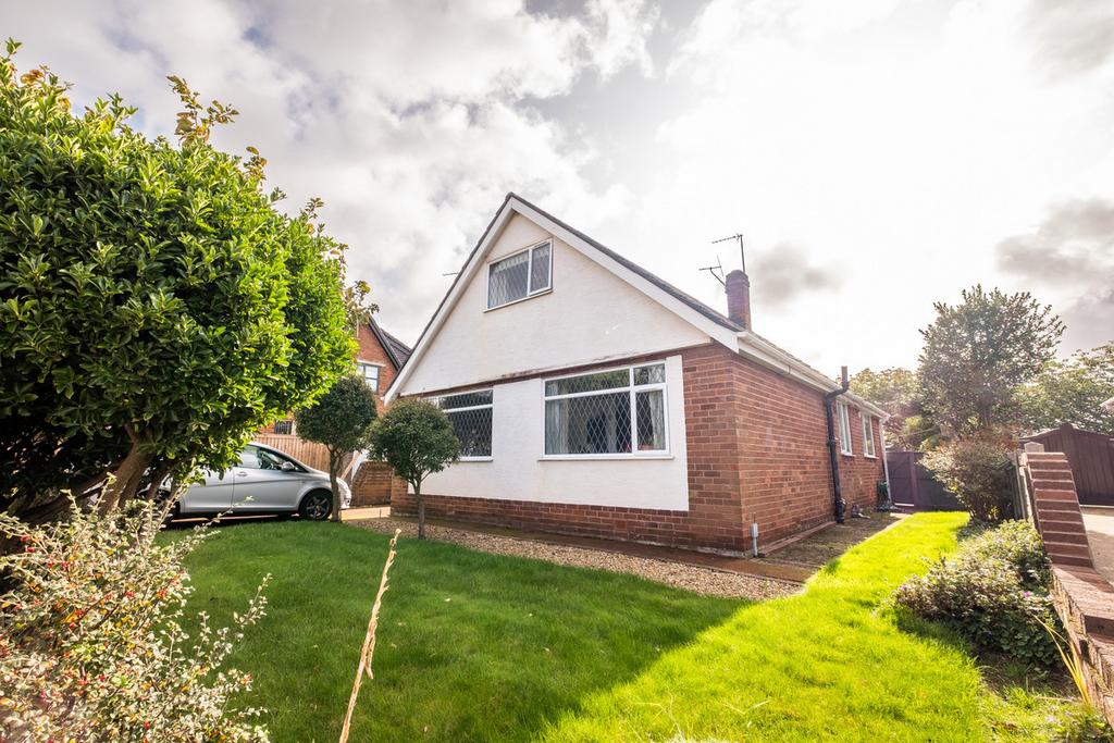 Grassington Road, Lytham St. Annes, FY8 3 bed chalet - £259,950