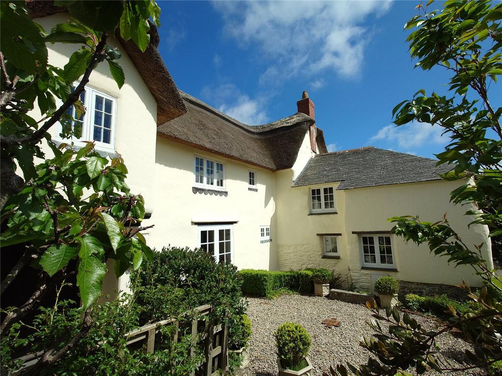 Trevilla, Feock, Truro, Cornwall 4 bed detached house for sale - £1,100,000