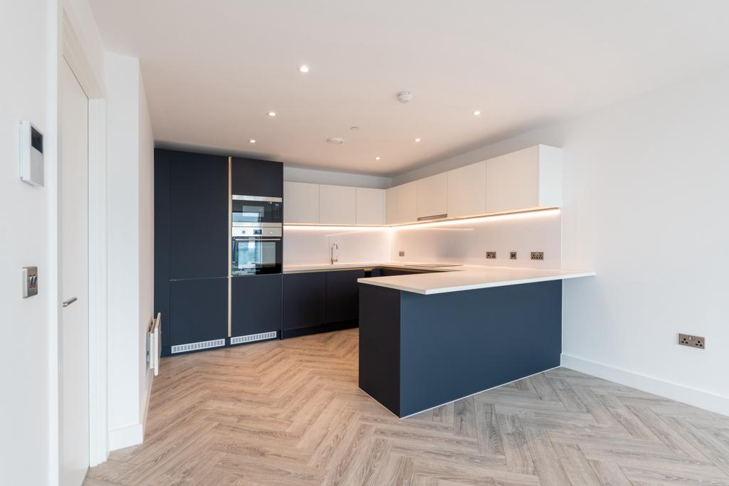 Bankside Boulevard, Cortland at... 2 bed apartment - £1,729 pcm (£399 pw)