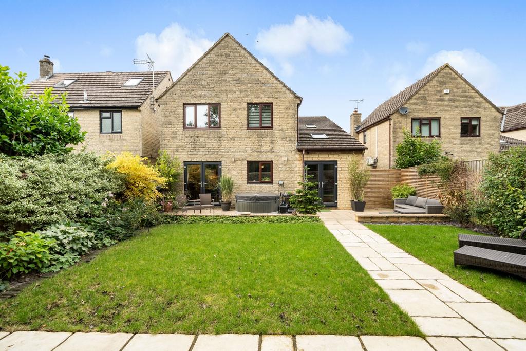 May Tree Close, Coates, Cirencester... 4 bed detached house for sale ...