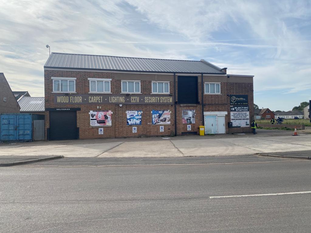 Barkby Road, Leicester LE4 Industrial unit - £2,250 pcm (£519 pw)