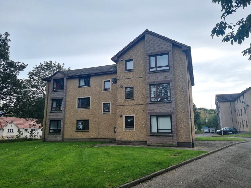 Hutcheon Low Place, Danestone, Aberdeen, AB21 1 bed flat - £550 pcm (£ ...