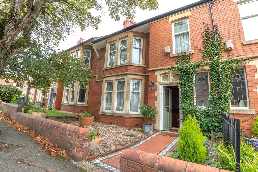 Llwyn Y Grant Place, Penylan... 4 bed terraced house - £485,000