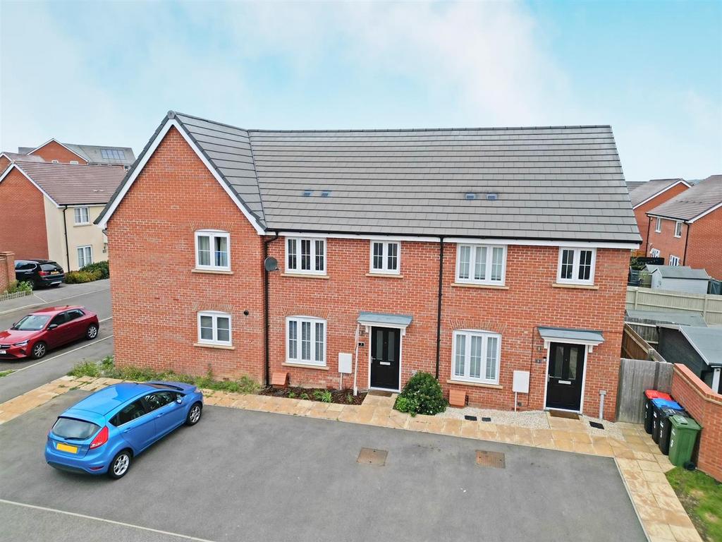 Northey Avenue, Newton Leys, Milton Keynes 3 bed terraced house for ...
