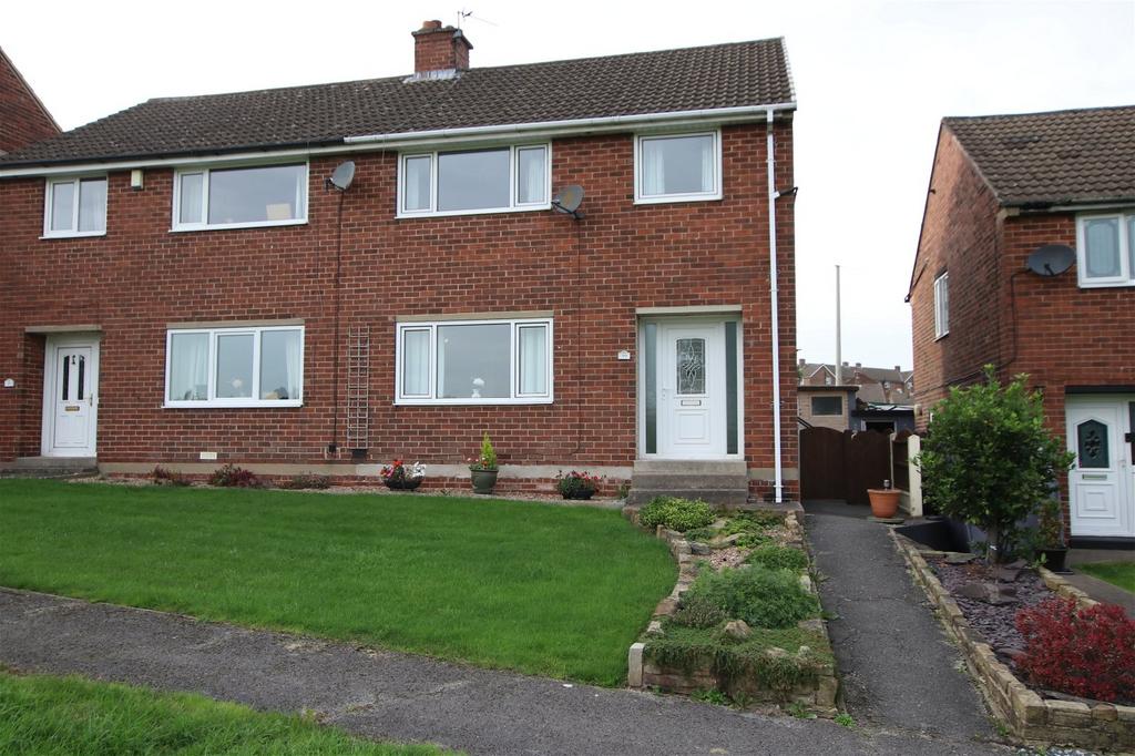 Gilroyd Lane, Dodworth 3 bed semi-detached house - £160,000