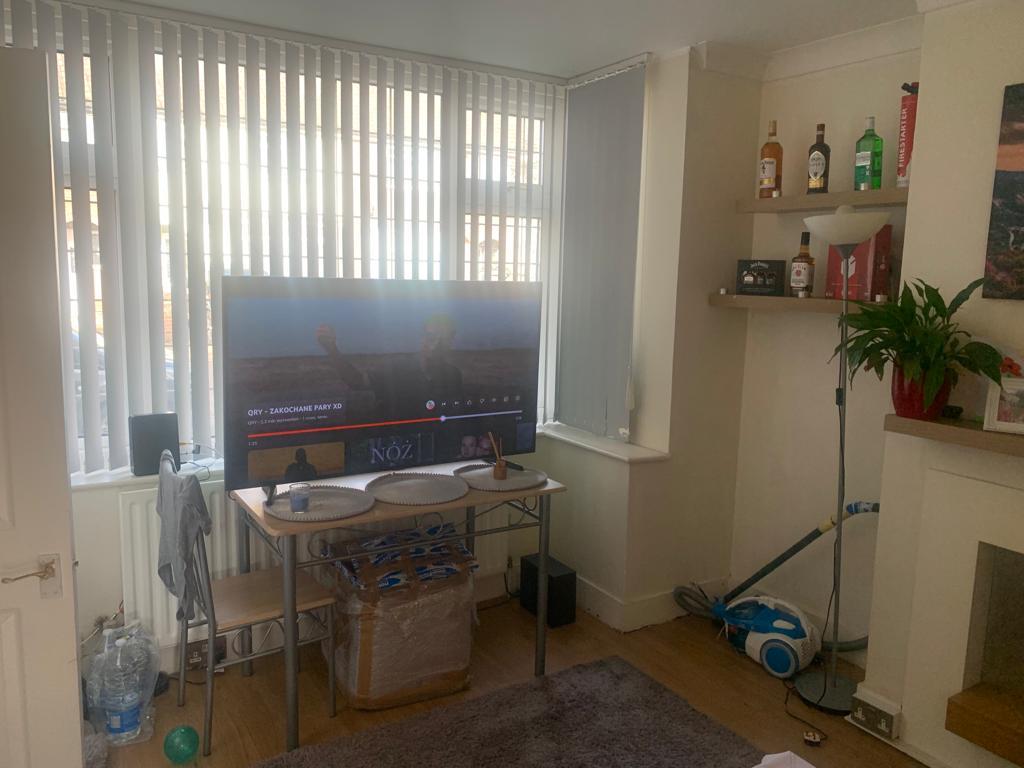 Connaught Road, Luton LU4 2 bed terraced house - £1,150 pcm (£265 pw)