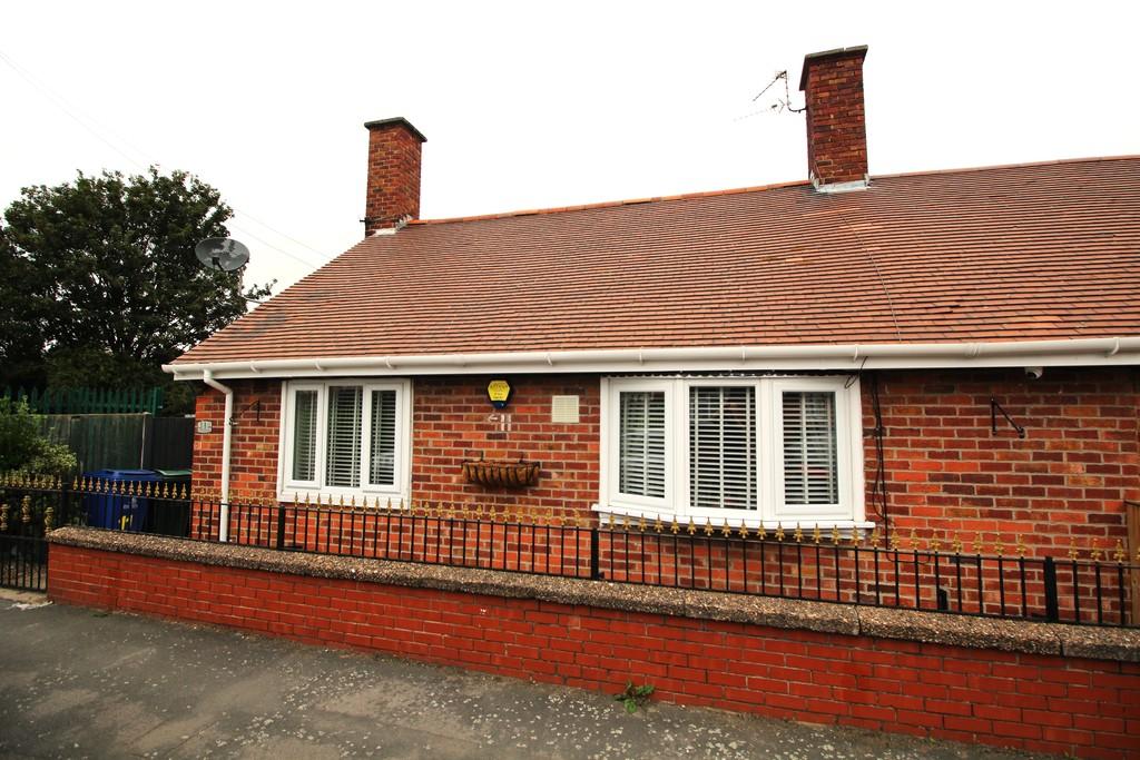 Victoria Road Mexborough S64 2 Bed Semi Detached Bungalow For Sale £