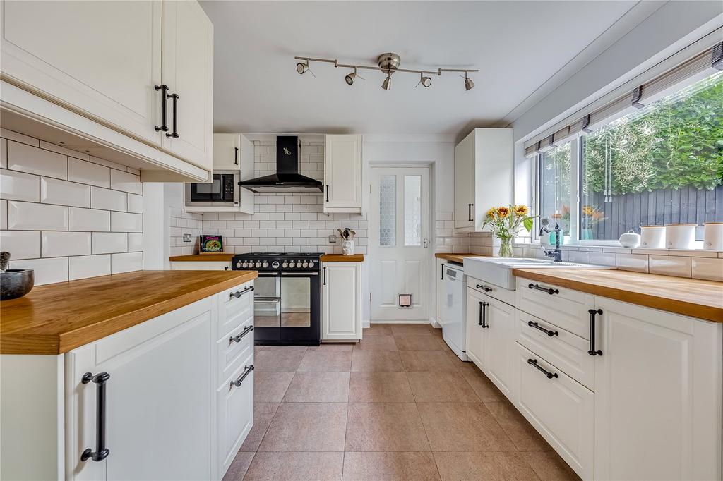 Aragon Road Ampthill Bedfordshire Mk45 4 Bed Semi Detached House For