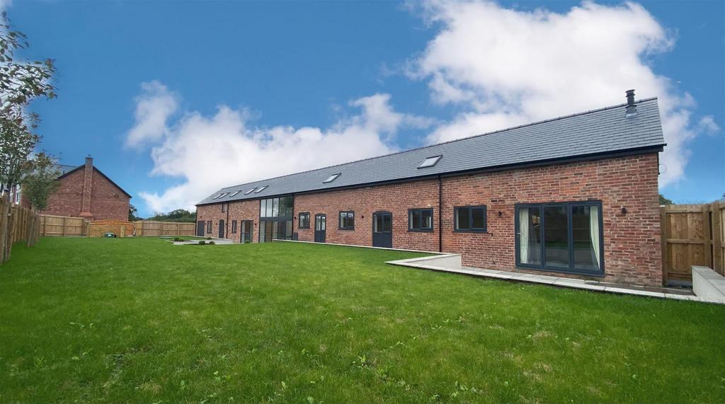 Dog Lane, Oldcastle, Malpas 4 bed barn conversion for sale - £700,000