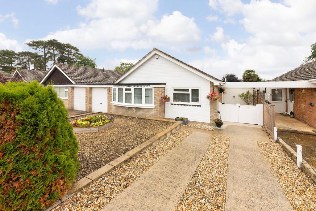 Southmoor Abingdon Ox13 3 Bed Detached Bungalow £425 000