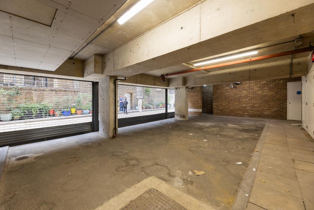 300 Vauxhall Bridge Road, London, SW1V Retail property (high street ...