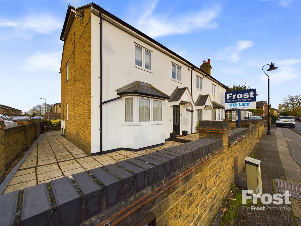 Bedfont Road, Bedfont Road, Stanwell... 2 bed apartment to rent - £ ...