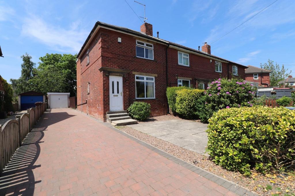 Alexandra Road, Horsforth, Leeds... 2 bed semi-detached house - £1,050 ...