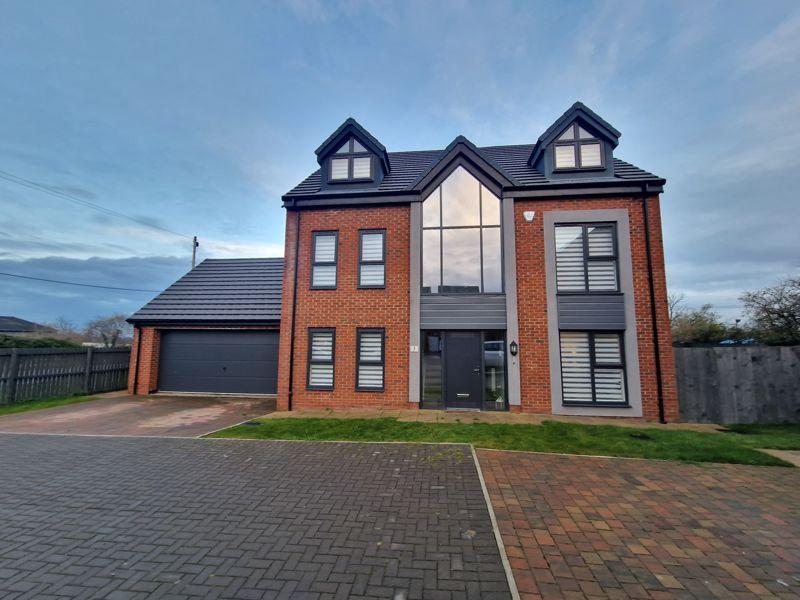 Meadow View, Blyth 5 bed detached house - £450,000