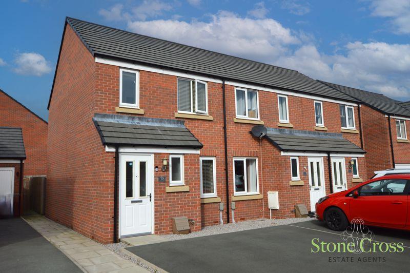 Canaan, Lowton, WA3 1EG 2 bed mews - £199,950