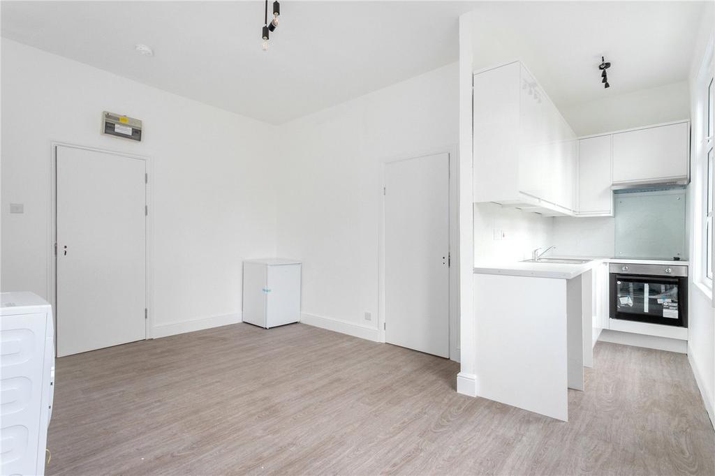 Caledonian Road, London, N7 Studio to rent - £1,625 pcm (£375 pw)