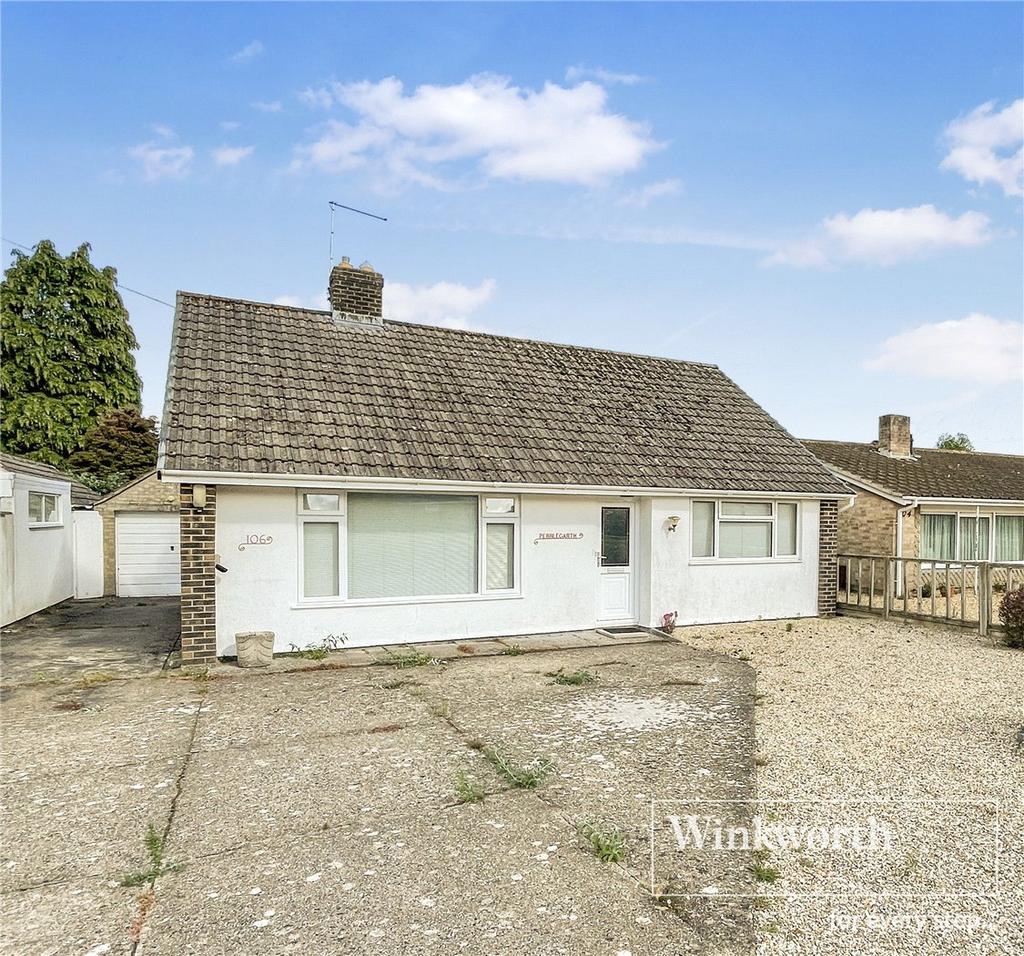 Glenmoor Road, Ferndown BH22 2 bed bungalow for sale - £375,000